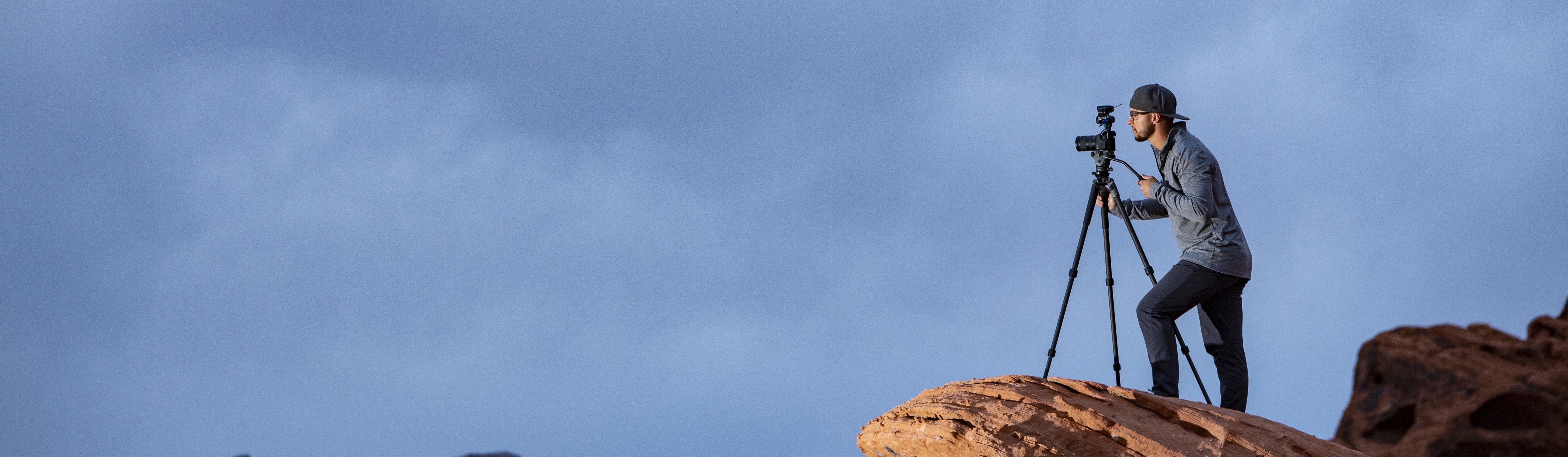 Vanguard Alta Pro 2V Video & Sporting Optics Tripods – Vanguard USA